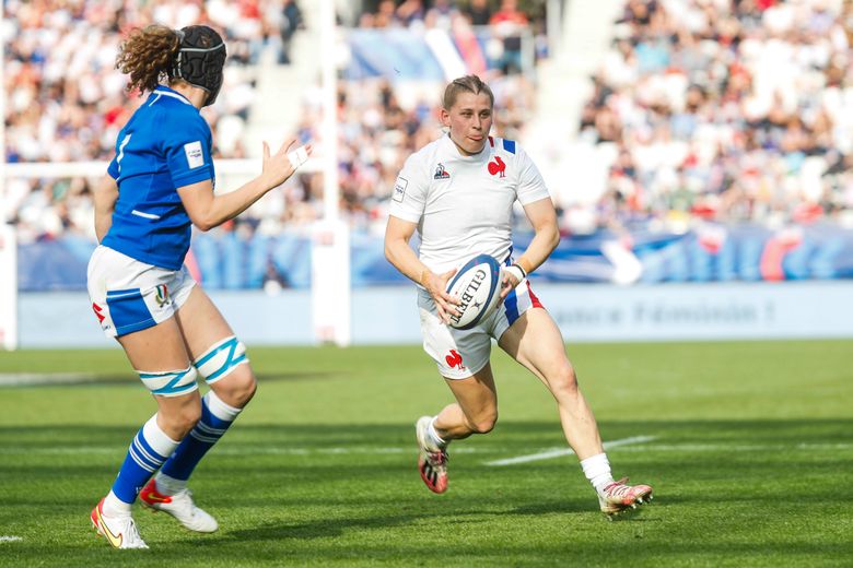 Les notes des Bleues face à l'Italie : Romane Ménager surnage, Marine ...