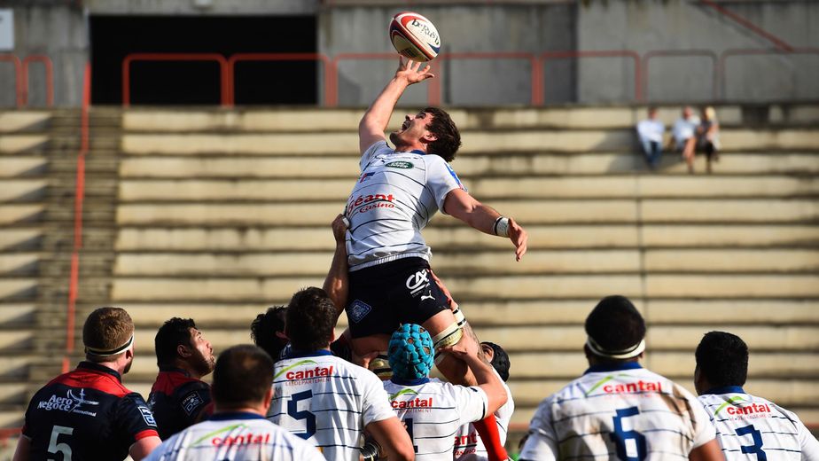 A Aurillac, la jeunesse clermontoise a trouvé sa place - rugbyrama.fr