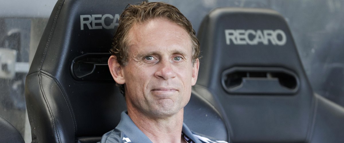 Transferts - Brett Hodgson, ancien joueur de rugby à XIII, nommé ...