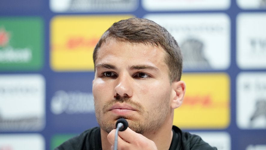 Antoine Dupont s’engage contre l’homophobie en s’affichant à la une du ...