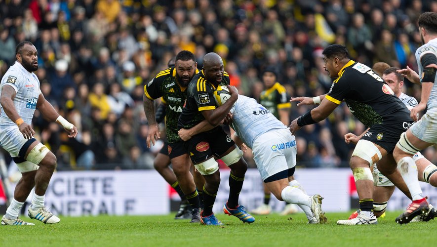 Top 14 – La Rochelle s’en sort face à Clermont au terme d’un énorme combat - rugbyrama.fr